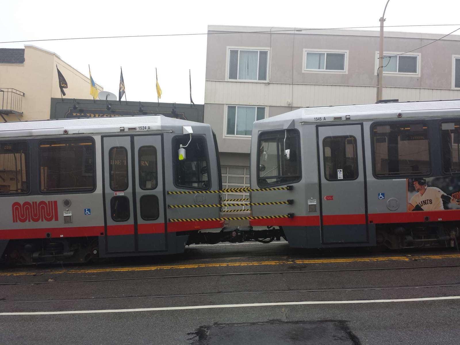 Muni equips Metro trains with safety barriers – SFBay