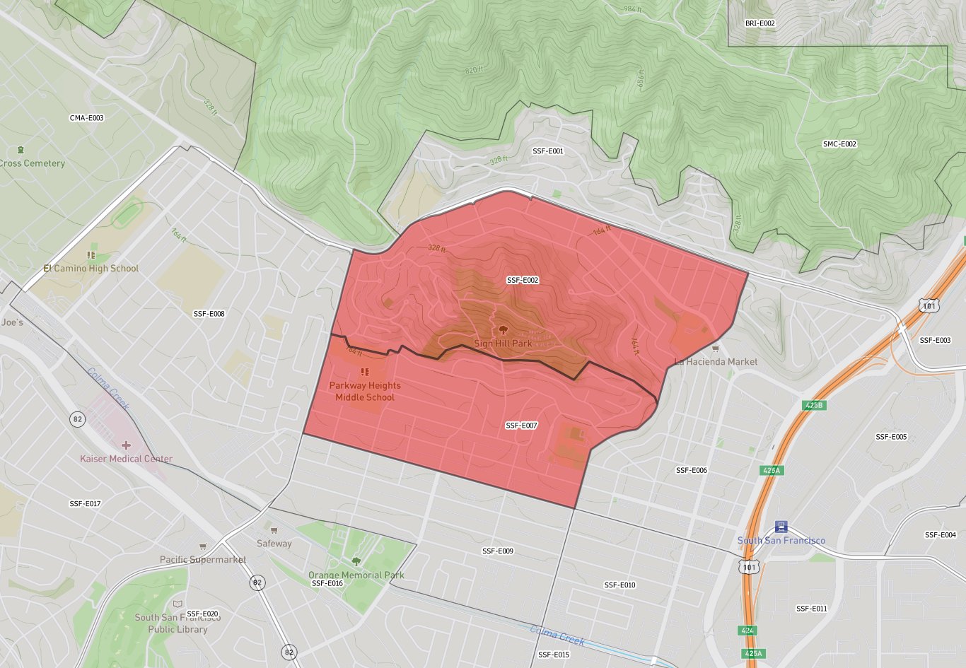 Four-alarm fire burns at Sign Hill, evacuations underway – SFBay